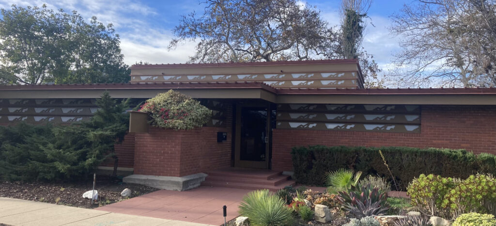 SLO’s Frank Lloyd Wright Work of Art - SLO Review